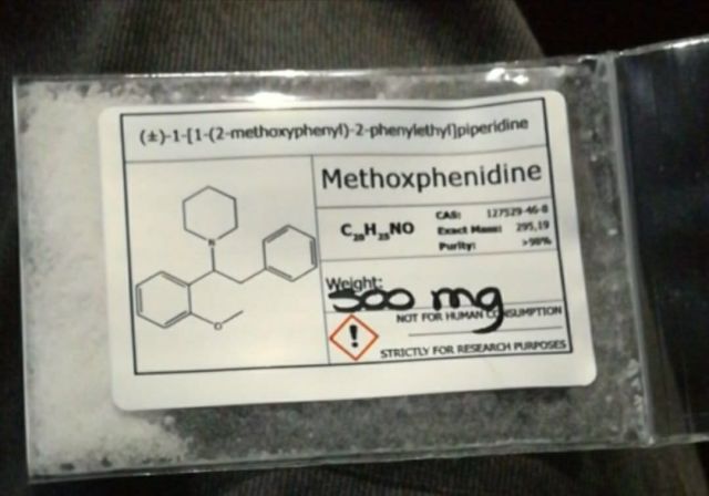 Fichier:Methoxphenidine.jpg — PsychoWiki, le wiki de Psychoactif